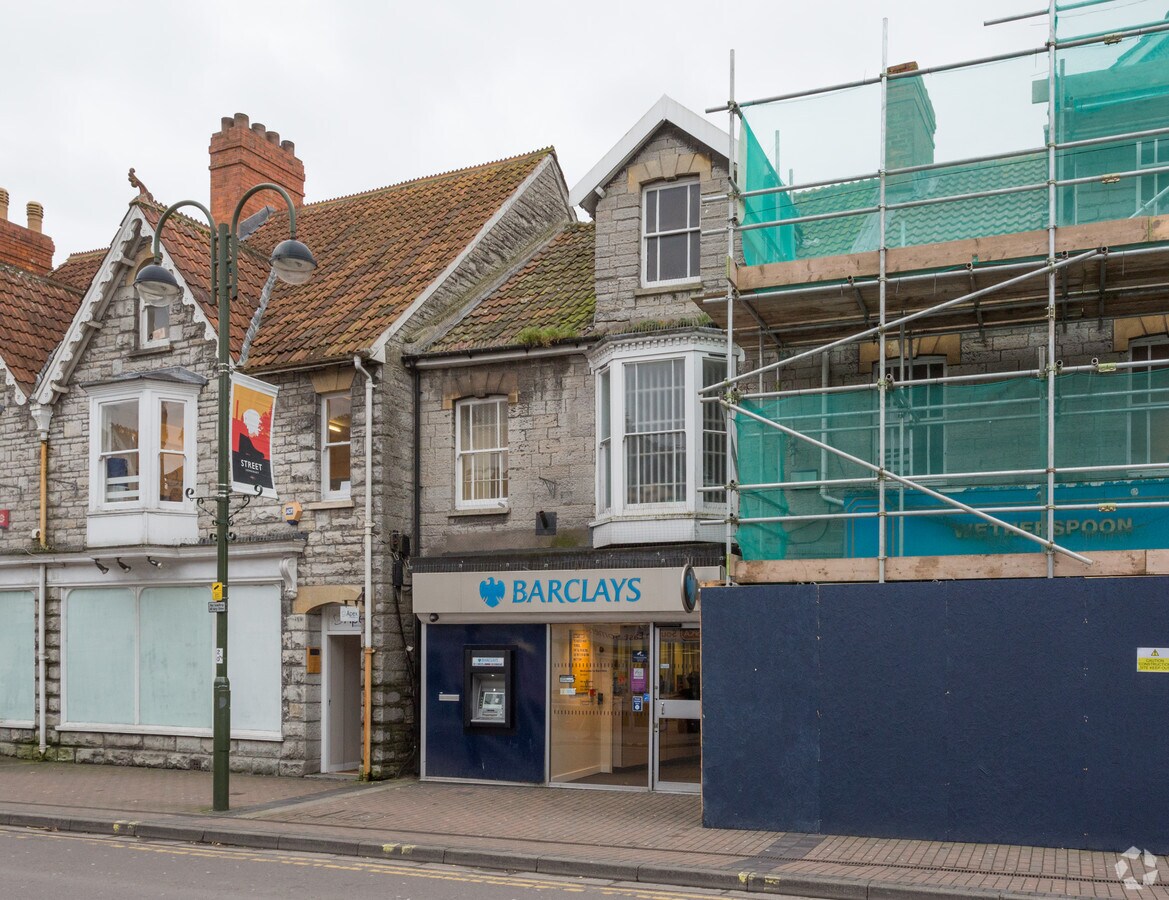 109 High St, Street BA16 0EY | LoopNet UK