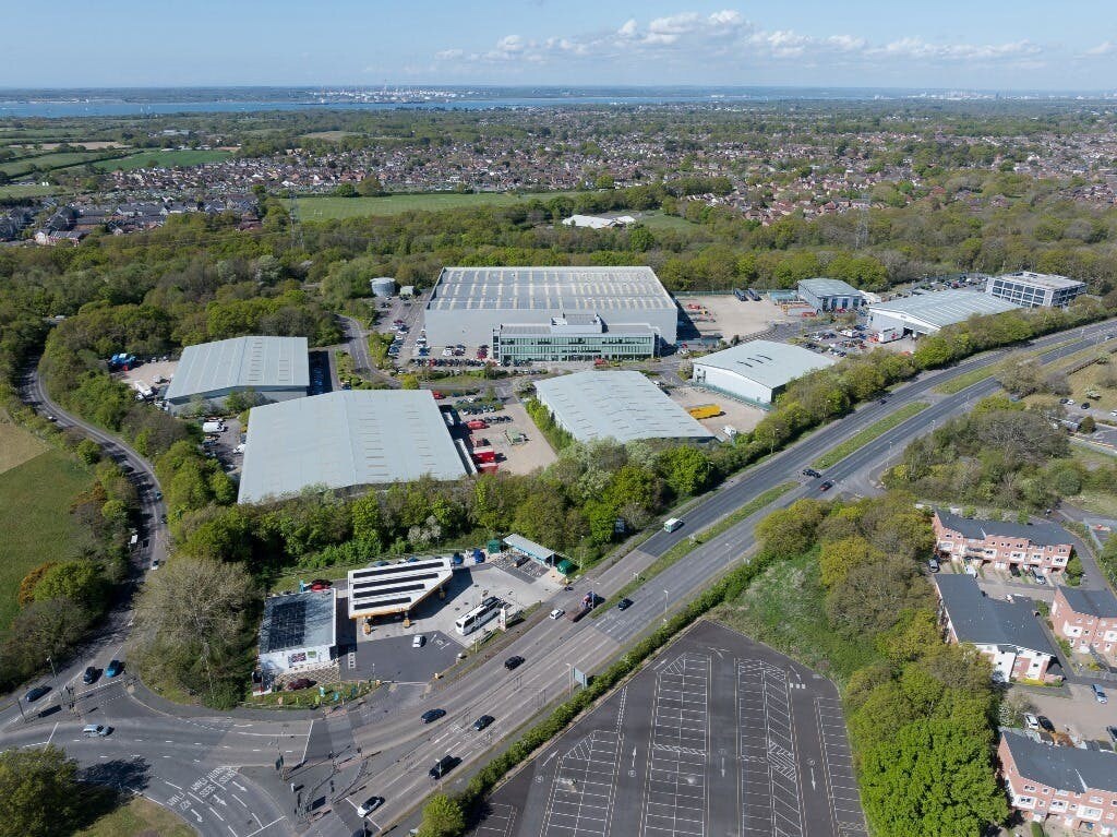 Industrial Space to Rent - Kites Croft Business Park, Fareham, PO14 4LW ...