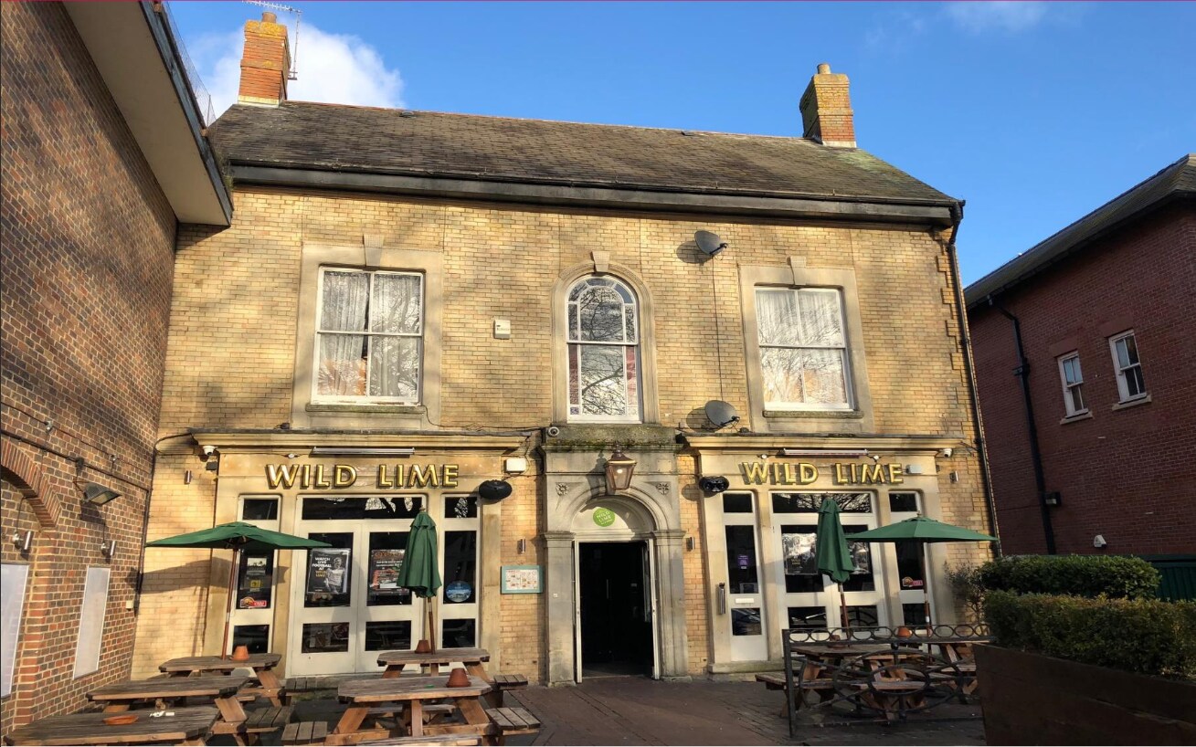 38 Bridge St, Banbury, OX16 5PY | LoopNet