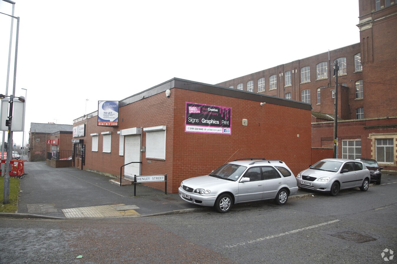 285A Featherstall Rd N, Oldham OL1 2NH | LoopNet UK