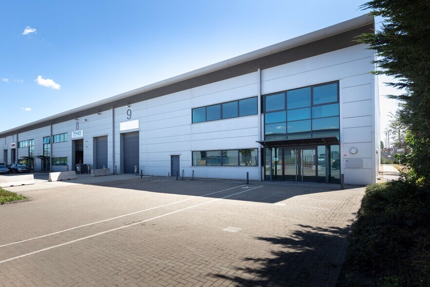 Ockham Dr, Greenford, UB6 0FD - Greenford Park | LoopNet UK