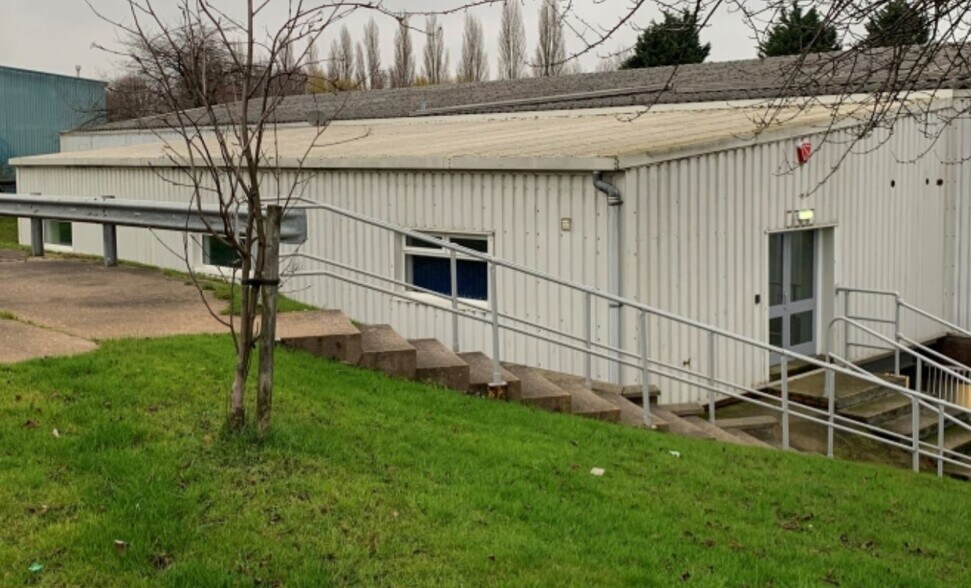 Hallam Fields Rd, Ilkeston, DE7 4AZ | LoopNet UK