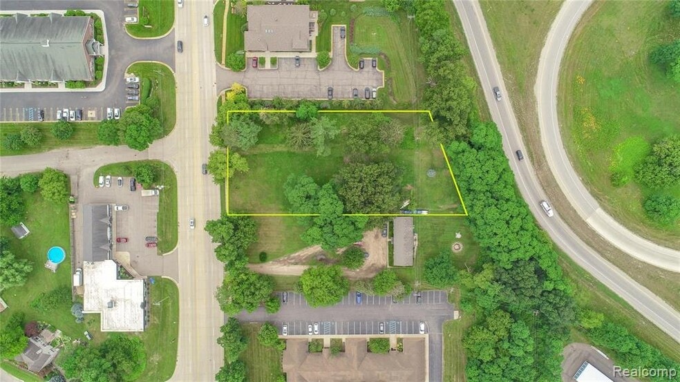 10233 Grand River Rd, Brighton 48116 | LoopNet UK