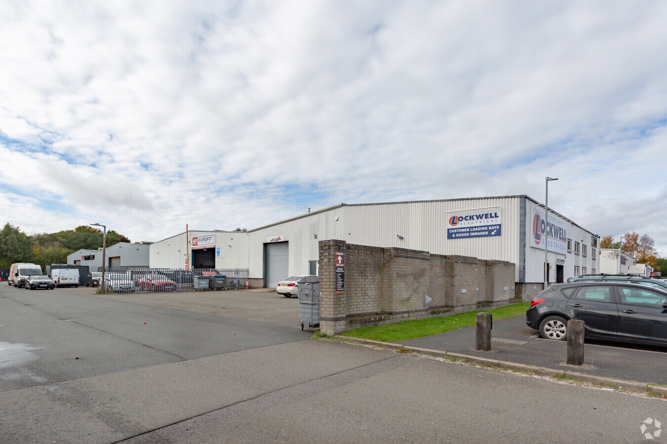 Stafford Park 4, Telford TF3 3BA | LoopNet UK