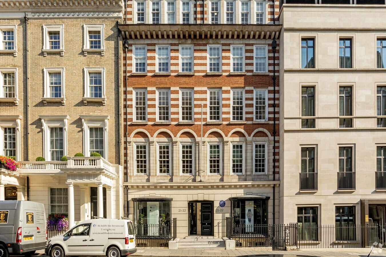 21-22 Grosvenor St, London W1K 4QN | LoopNet UK