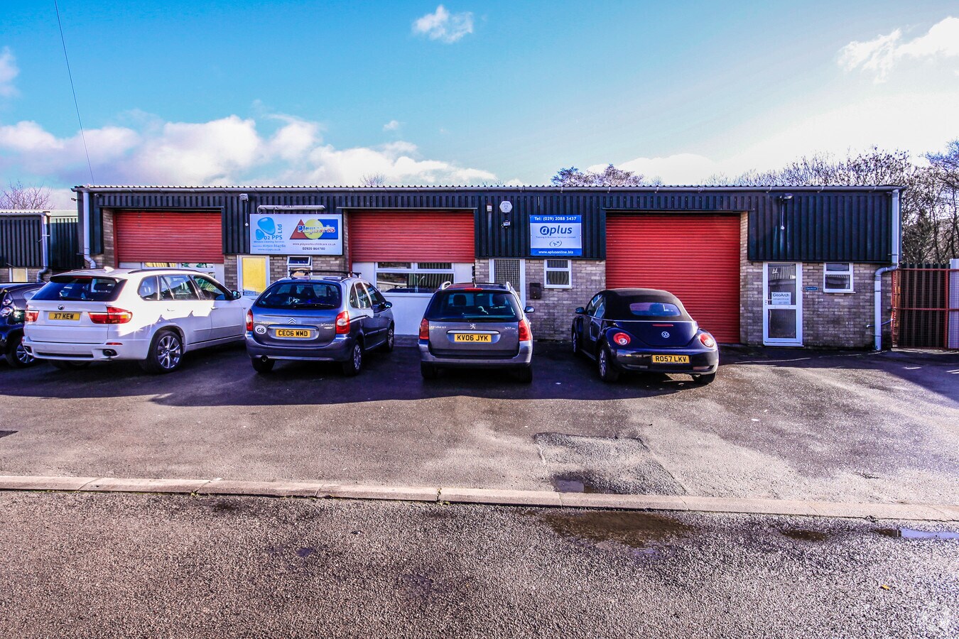 C 8 Lon-Y-Llyn, Caerphilly, CF83 1BY - GBR