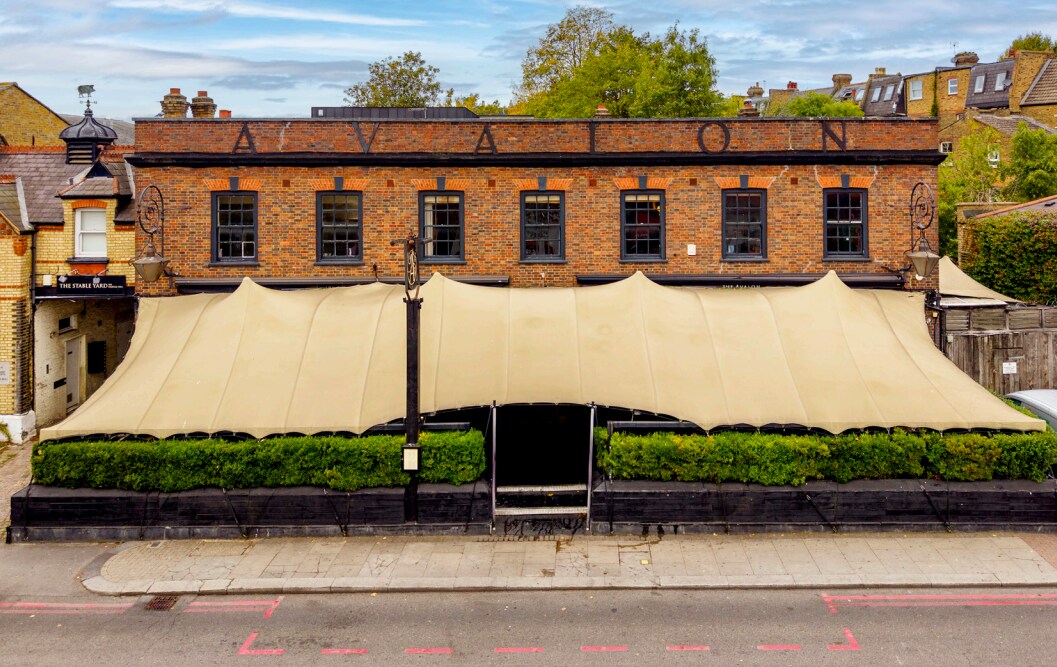 Bar property for Sale in 16 Balham Hl, London, SW12 9EB - 6,407 sq ft ...