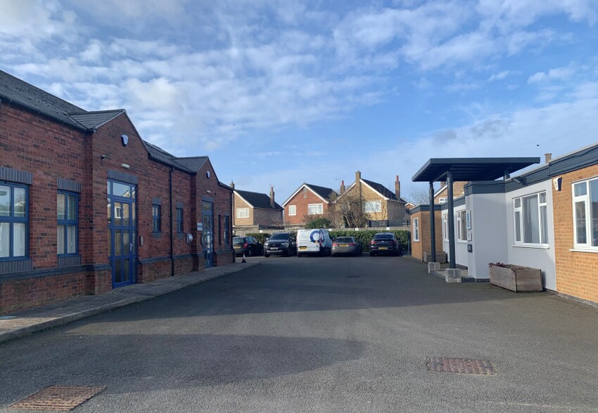 254 Braunstone Ln, Leicester LE3 3AS - Office for Rent | LoopNet UK