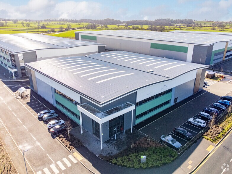 Pershore Ln, Worcester, WR4 0AA - GBR