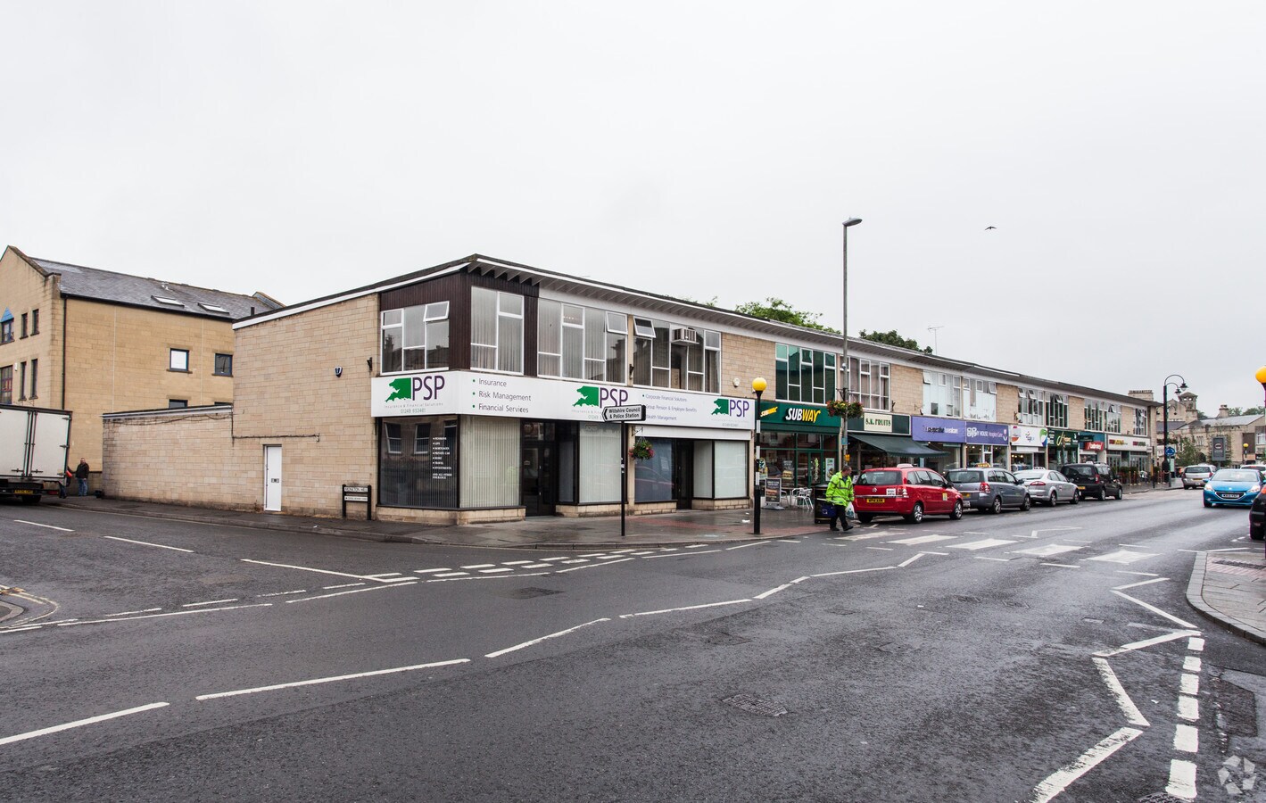 8 The Bridge, Chippenham SN15 1EX | LoopNet UK