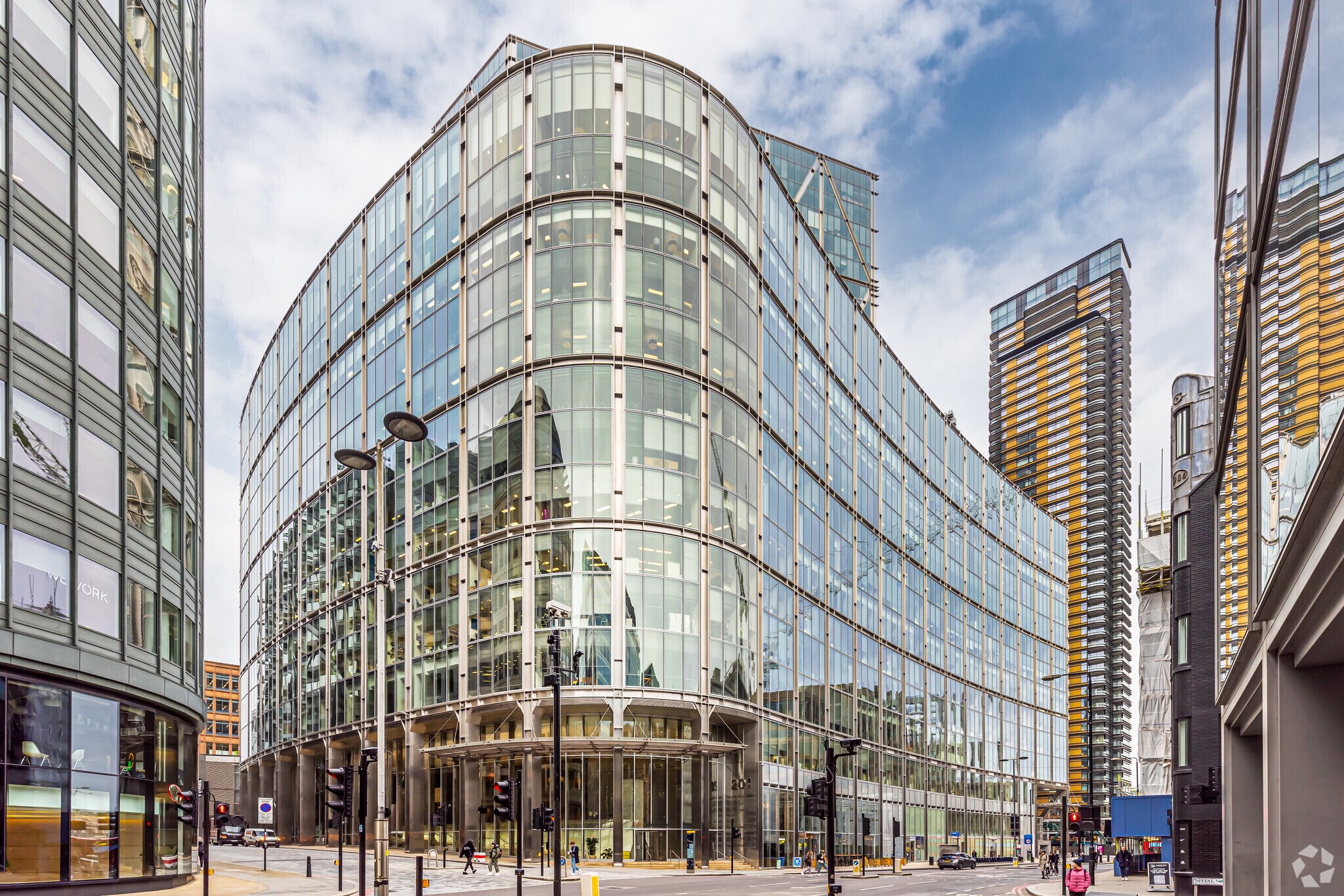 Retail Space to Rent in 201 Bishopsgate, London, EC2M 3AE - 707 sq ft ...