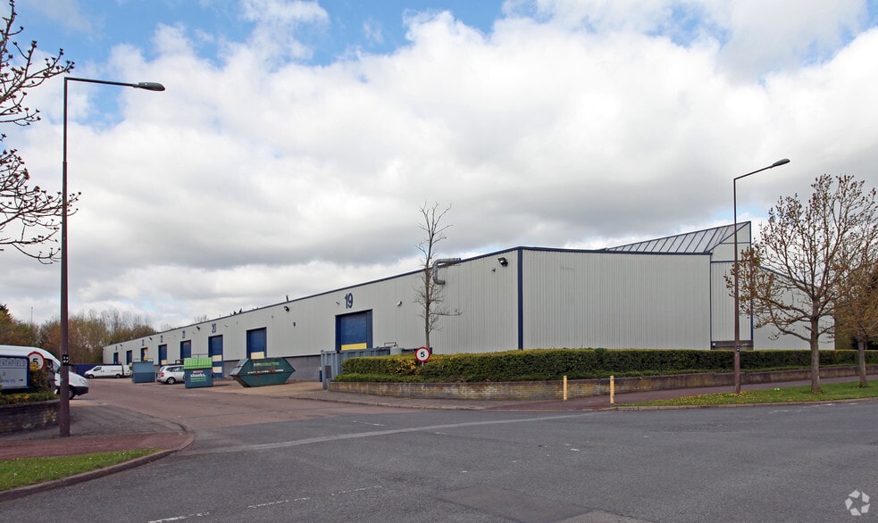 Stacey Bushes, Milton Keynes, MK12 6HP - Industrial for Lease | LoopNet UK