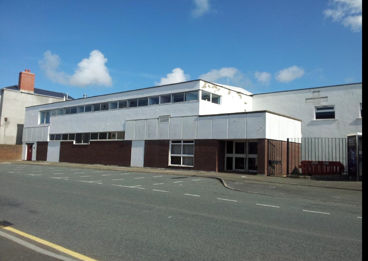 Industrial Property for Sale in 95 Robert St, Milford Haven, SA73 3AR ...