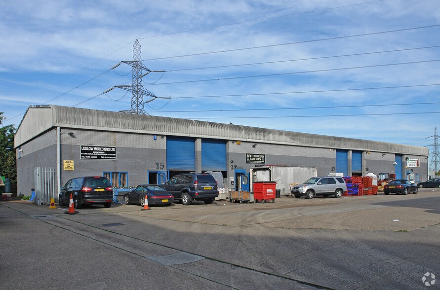 Marsh Way, Rainham, RM13 8RH | LoopNet UK