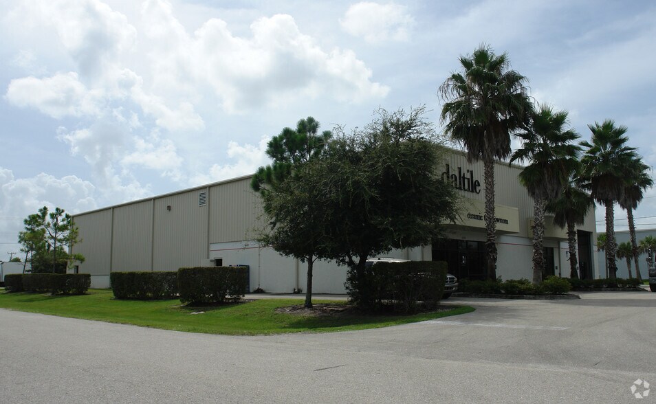 11871 Metro Pky, Fort Myers 33966 - Industrial for Rent | LoopNet UK
