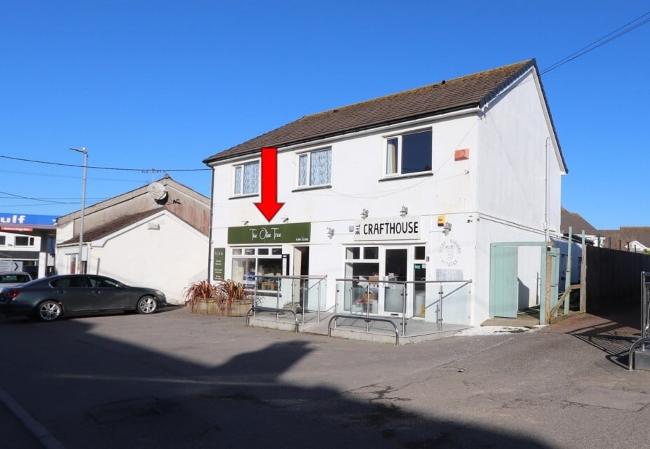 Retail Space to Rent - 1-2 Crossroads Close, Padstow, PL28 8FE - 764 sq ...