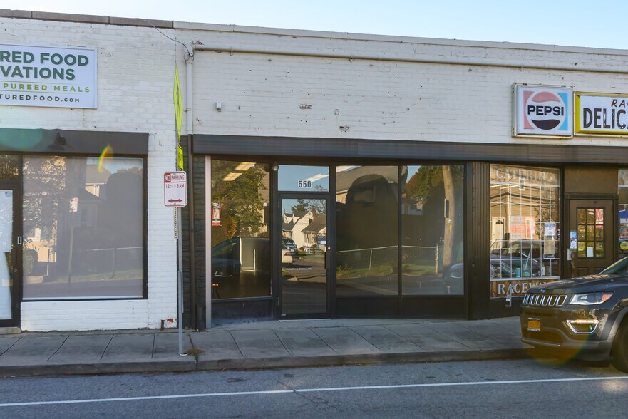 550 Westbury Ave, Carle Place 11514 | LoopNet UK
