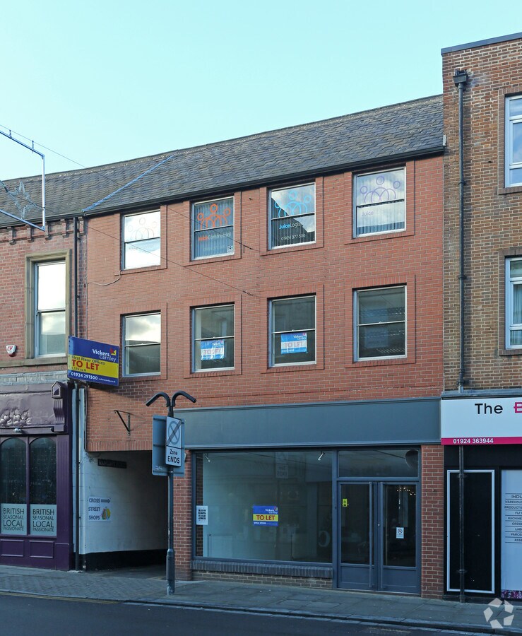 10 Bull Ring, Wakefield WF1 1HA | LoopNet UK
