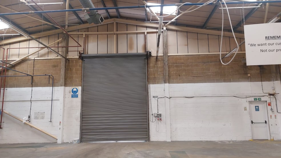 Industrial Space to Rent - Station Road Industrial Estate, 8 Station ...