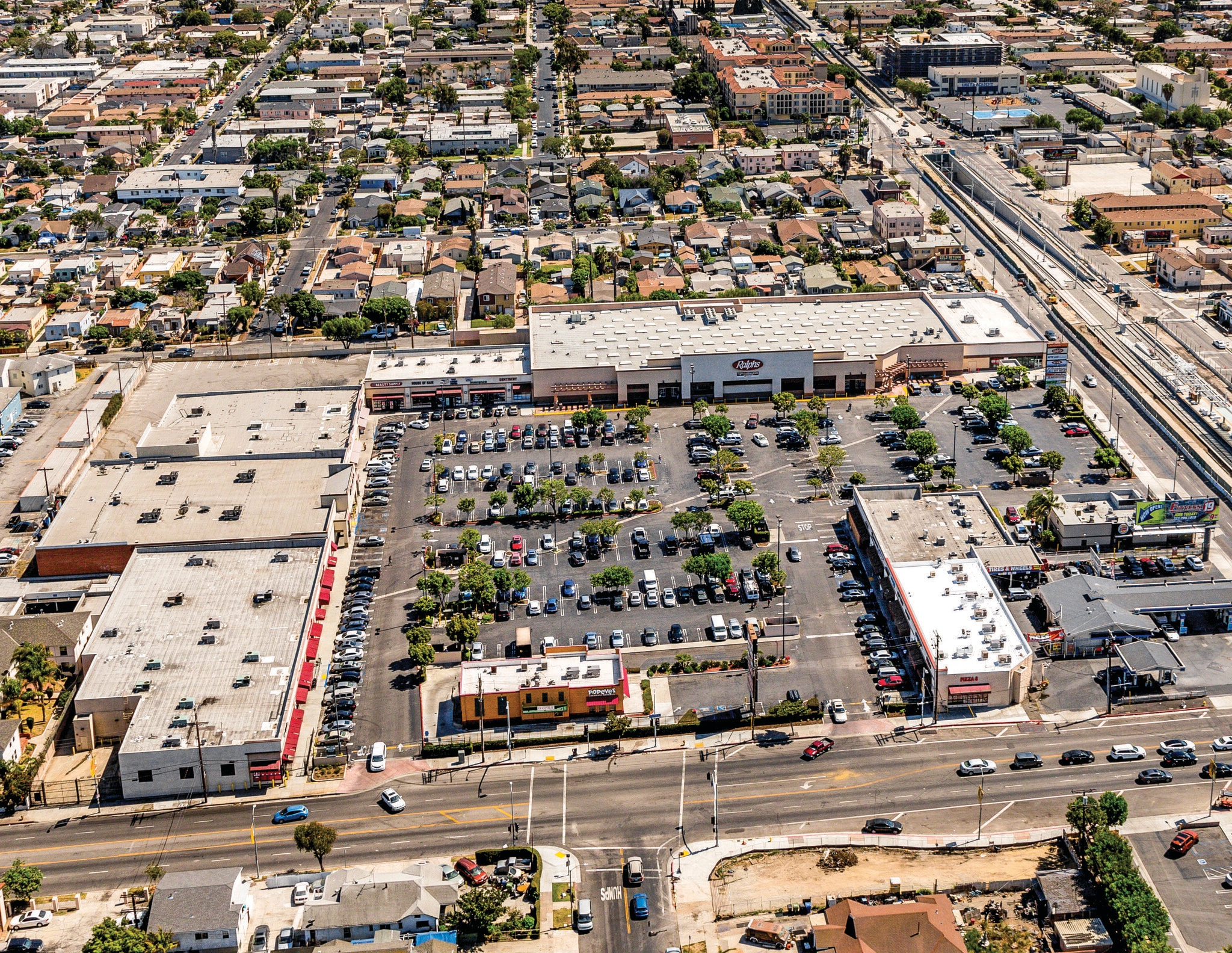 3300 W Slauson Ave, Los Angeles 90043 - Crenshaw Plaza Center | LoopNet ...