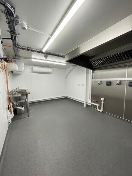 76-82 Stewarts Rd, London, SW8 4DE - Nine Elms | LoopNet UK