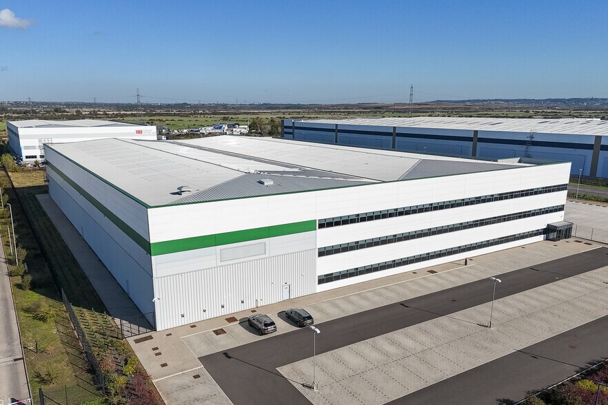 The Manorway, Stanford Le Hope, ESS SS17 9PD - London Gateway | LoopNet