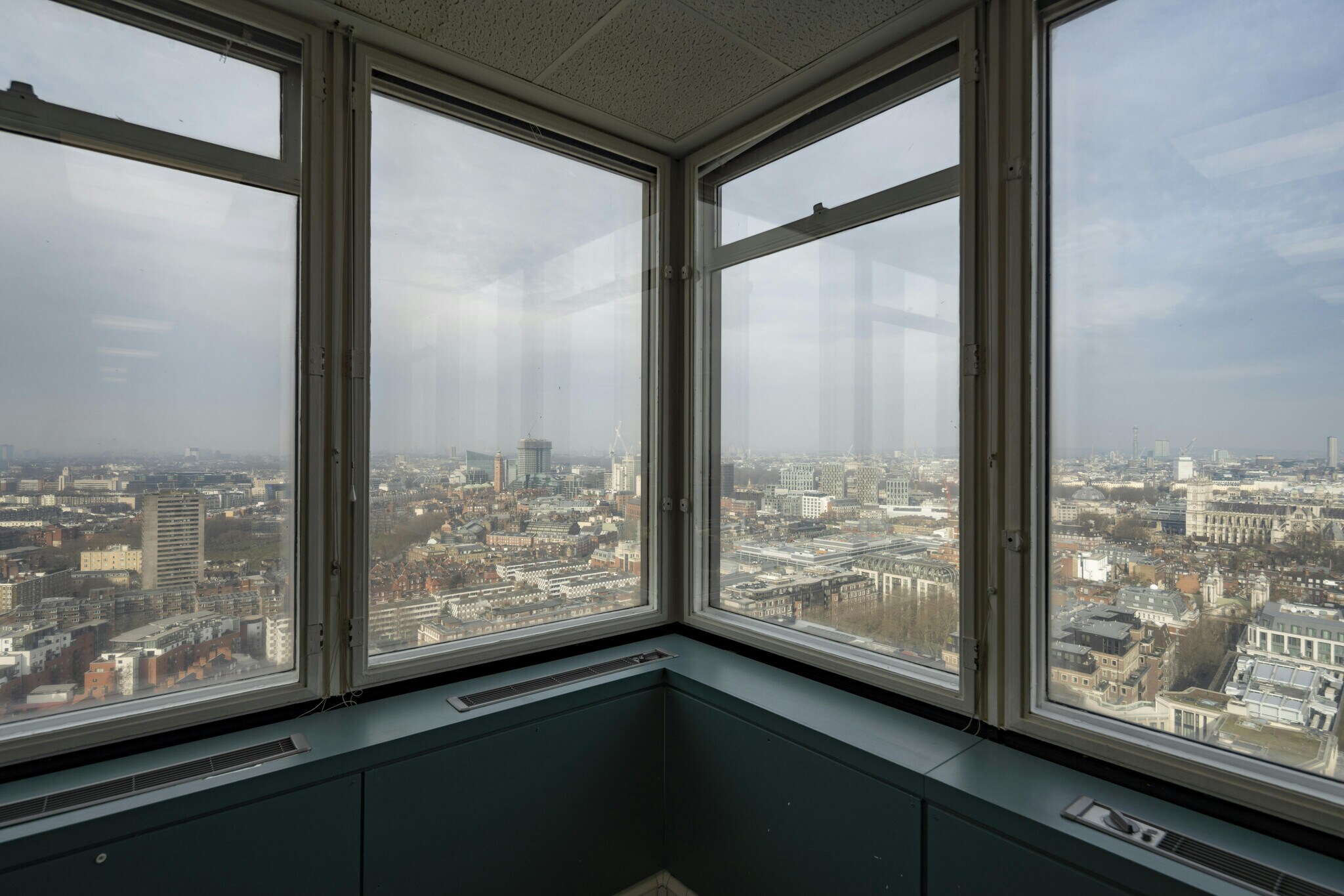 Office Space to Rent - Millbank Tower, 21-30 Millbank, London, SW1P 4QP ...