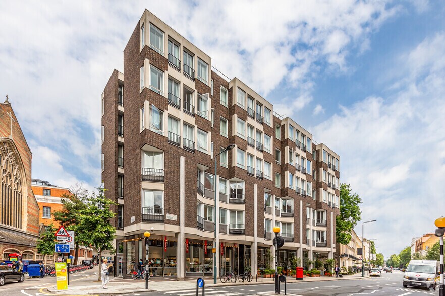 1-6 Sloane Sq, London, SW1W 8EE - GBR