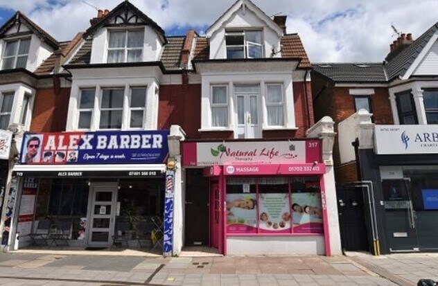 317 London Rd, Westcliff On Sea SS0 7BX - Retail for Sale | LoopNet UK