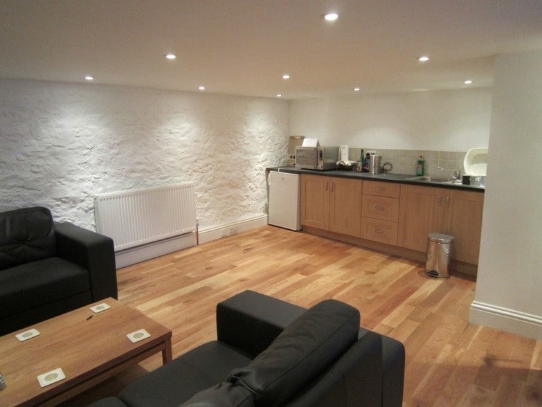 Dunchideock Barton, Exeter EX2 9UA - The Barton | LoopNet UK