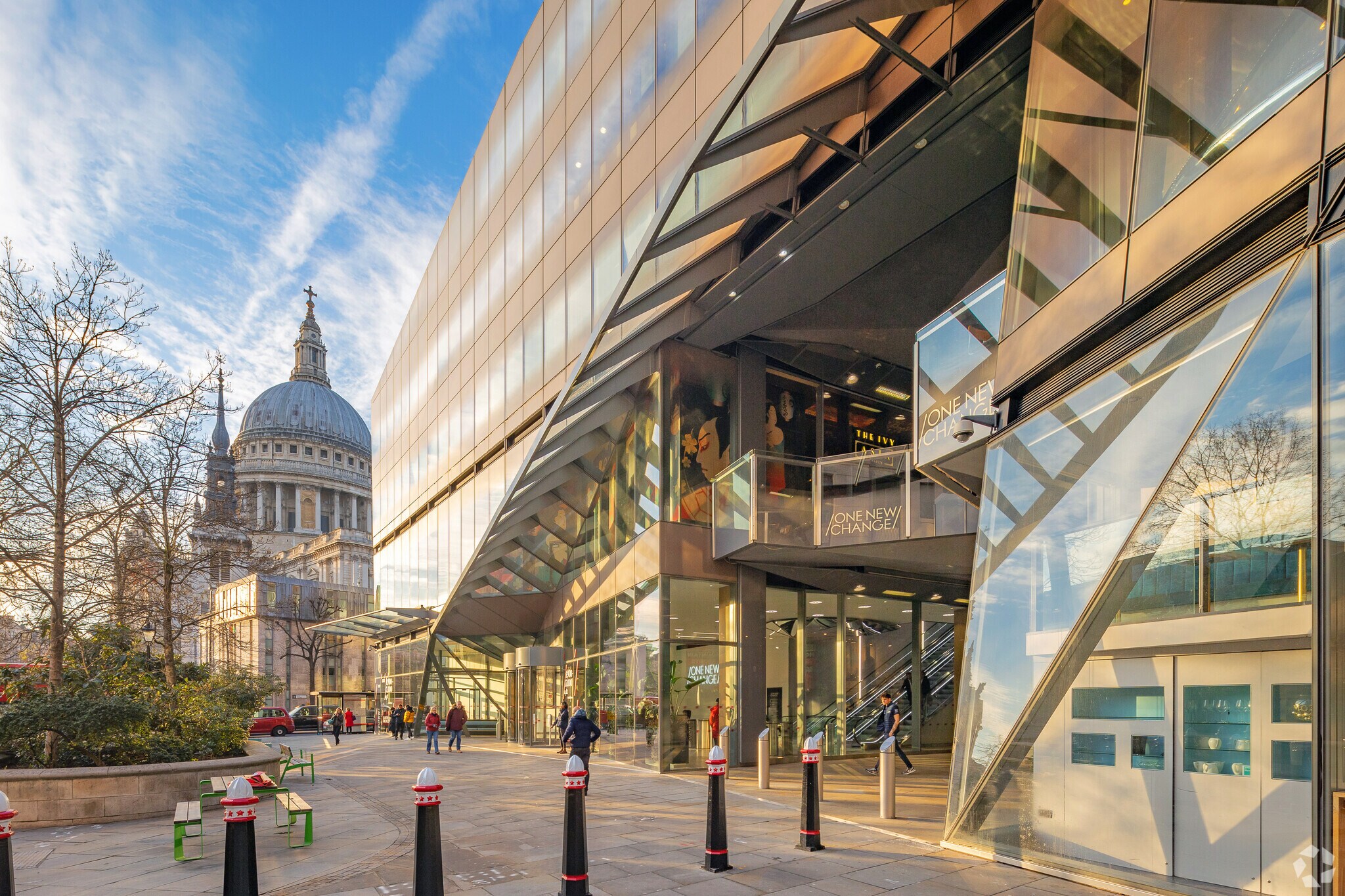 Coworking Space to Rent - One New Change, 1 New Change, London, EC4M ...