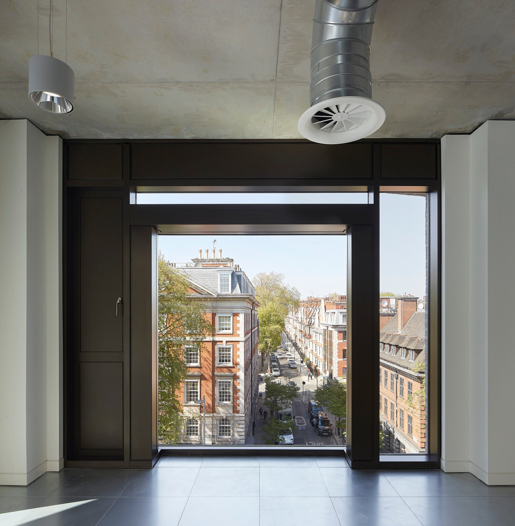 1 Wrights Ln, London, W8 5RY - The Kensington Building - Office to Rent ...