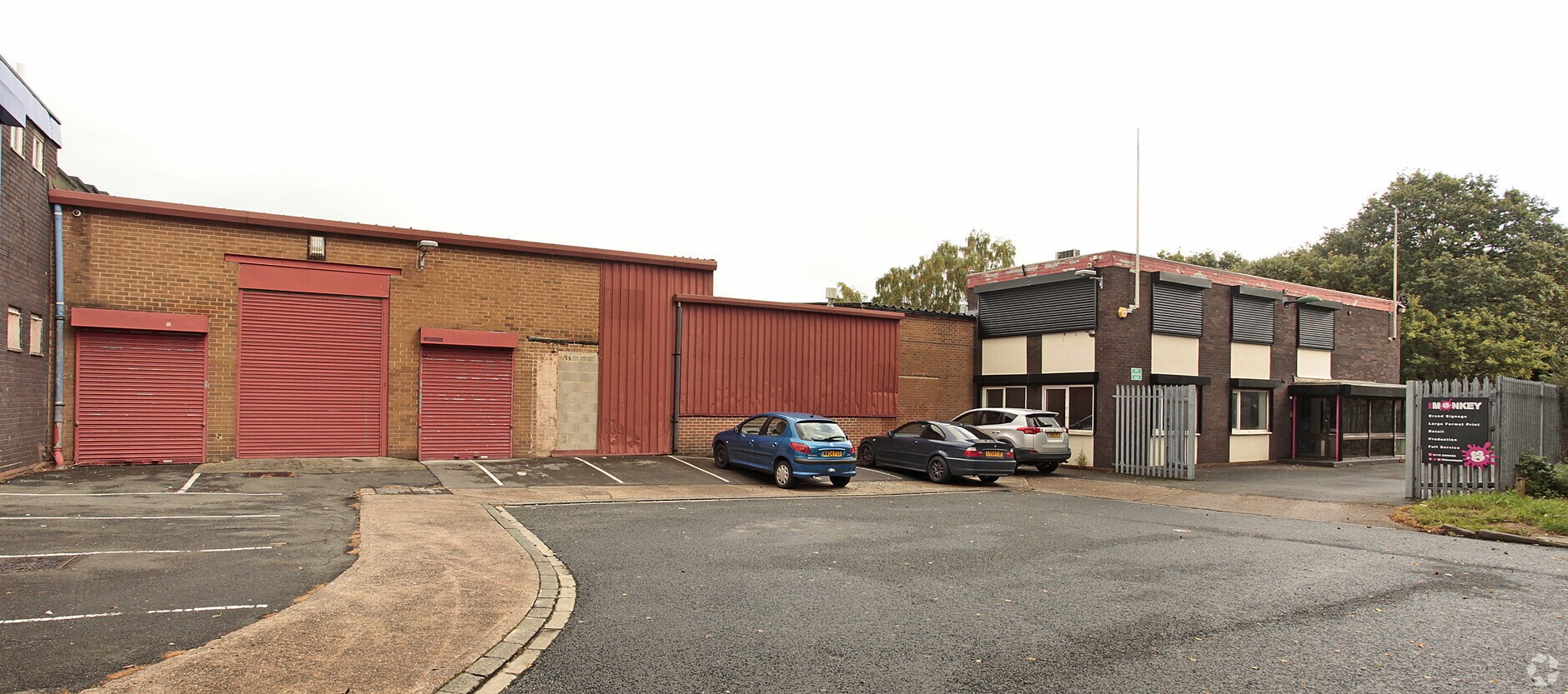 Westland Rd, Leeds, LS11 5XA - Industrial for Rent - 11,108 SF