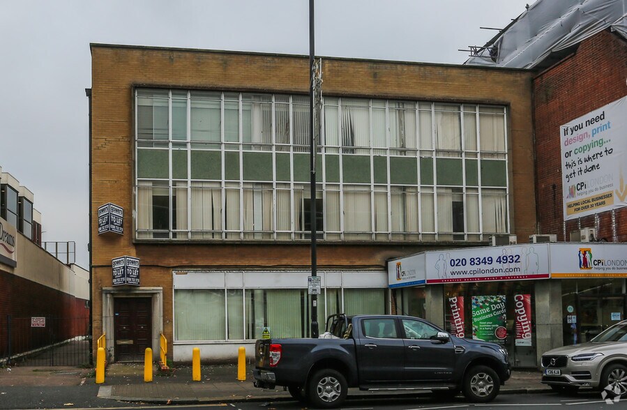 38-44 Ballards Ln, London N3 2BJ | LoopNet UK