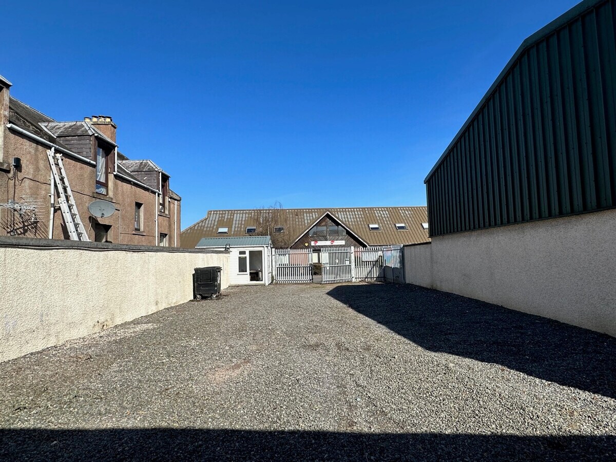 Lotland Pl, Inverness IV1 1ST | LoopNet UK