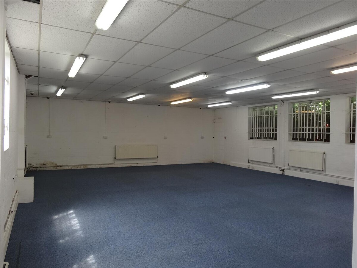 9 Lyon Rd, London SW19 2RL - Light Industrial for Sale | LoopNet UK
