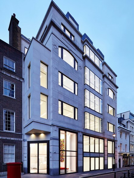 12 Golden Sq, London, W1F 9JE - Office for Lease | LoopNet UK