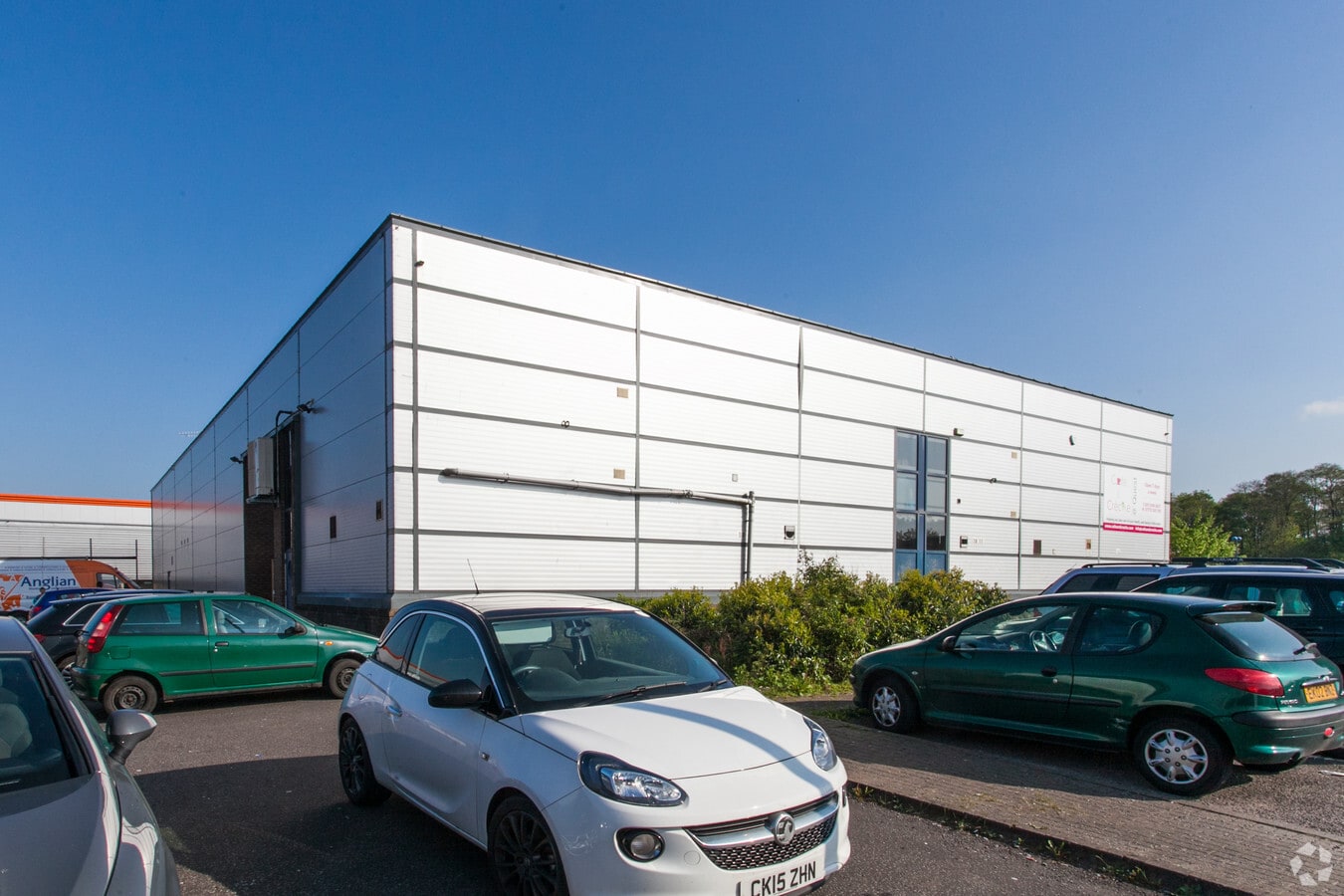 Parc Pontypandy, Caerphilly CF83 3GX | LoopNet UK