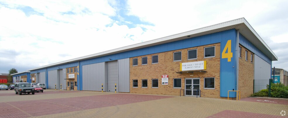 Barn Way, Northampton, NN5 7UW