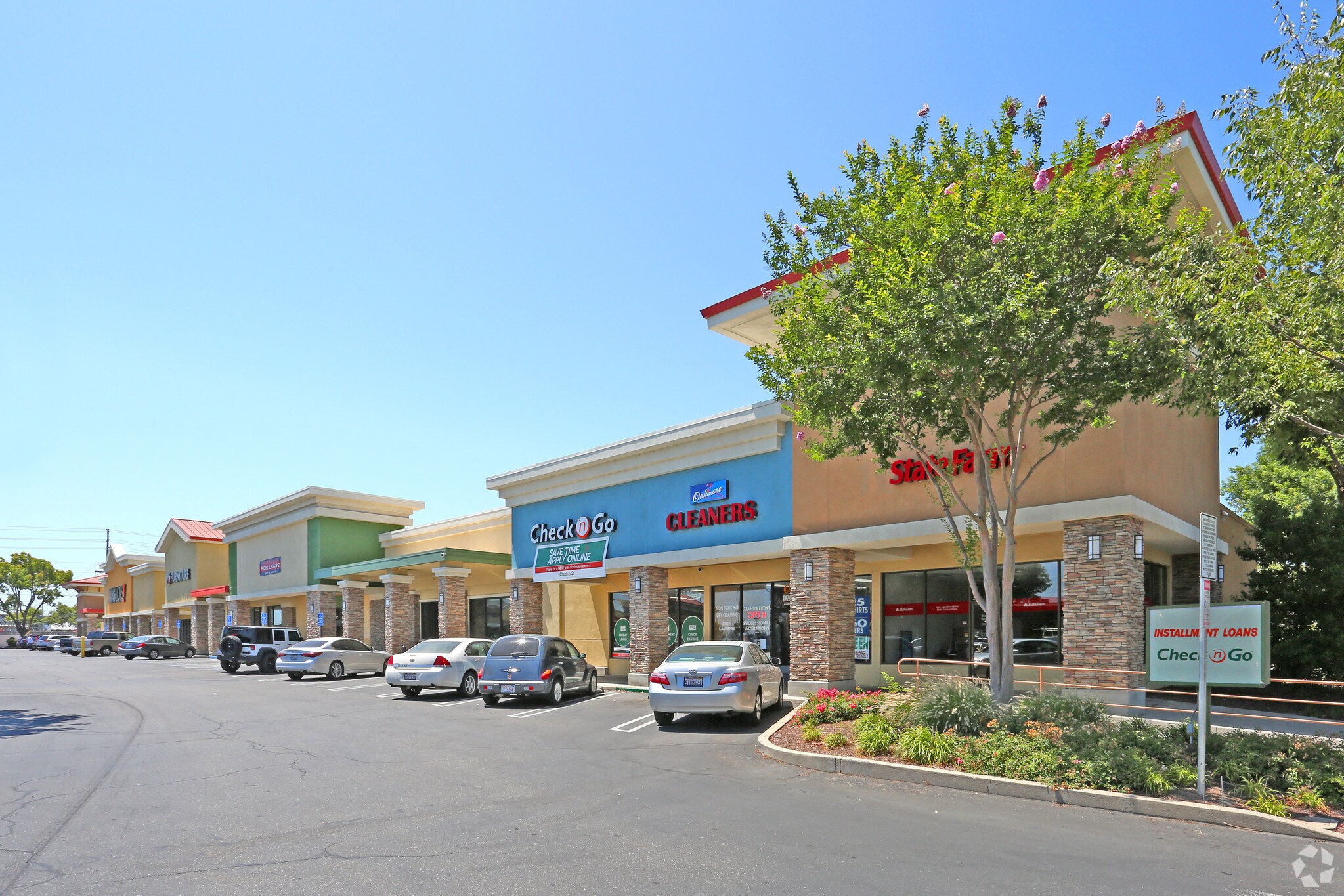 1717 Oakdale Rd, Modesto 95355 - Oakmore Plaza | LoopNet.co.uk