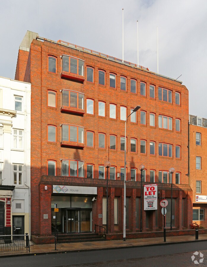 67-73 George St, Hull HU1 3AW | LoopNet UK