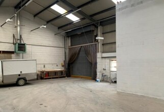 Carr Wood Rd, Castleford WF10 4PS - Sterling Industrial Estate | LoopNet UK