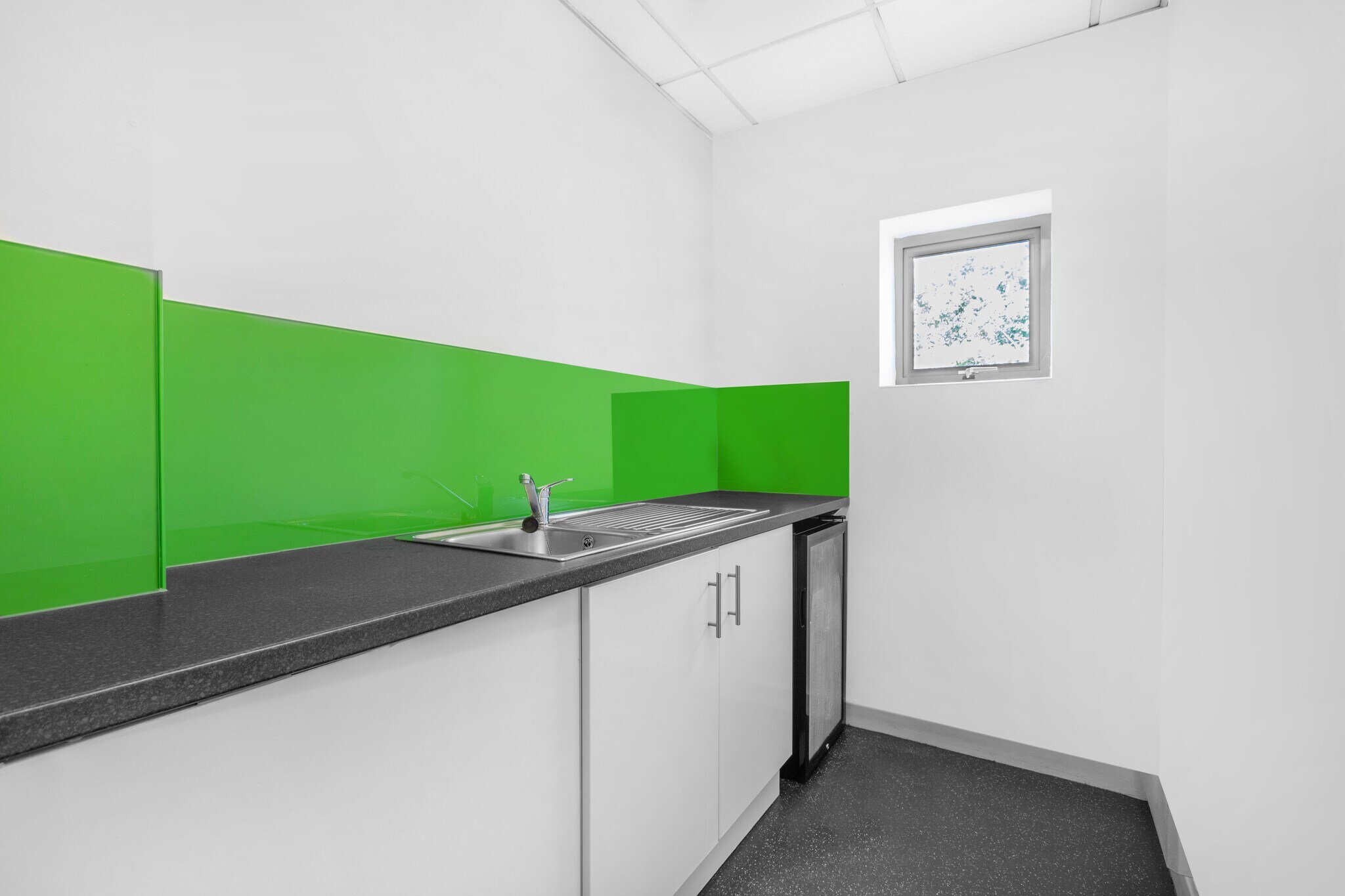 Shearway Rd, Folkestone, CT19 4RH - Basepoint Centre - Office to Rent ...