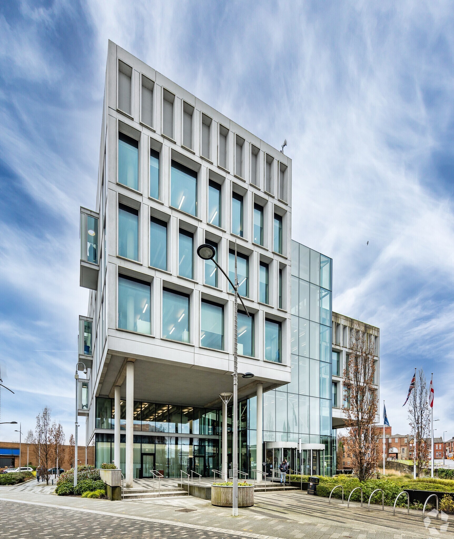 Smith St, Rochdale, OL16 1XU - Number One Riverside - Office for Rent ...