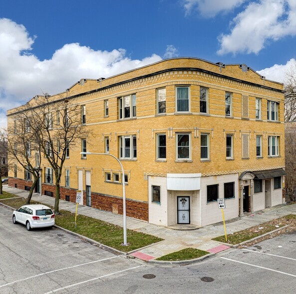 1035 W 61st St, Chicago 60621 - Residential for Sale | LoopNet.co.uk