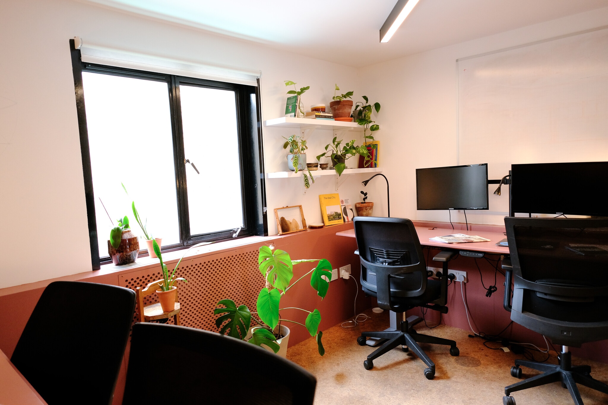 Coworking Space to Rent - Oru Space East Dulwich, 20-22 Lordship Ln ...