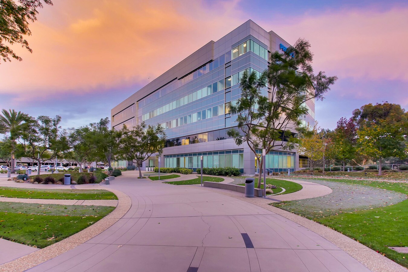 3611 Valley Centre Dr, San Diego, CA 92130 - USA