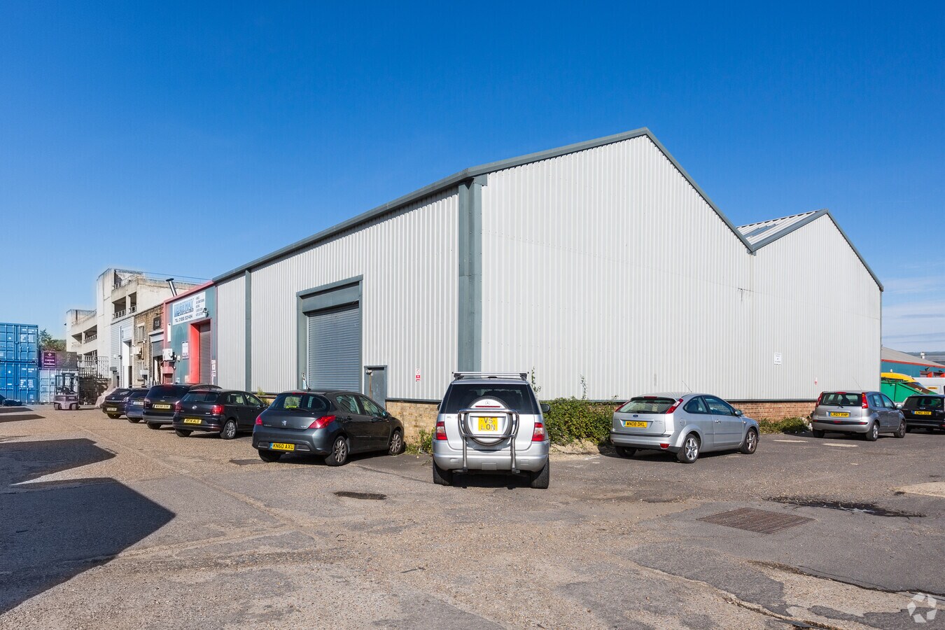 Paycocke Rd, Basildon SS14 3EU | LoopNet UK