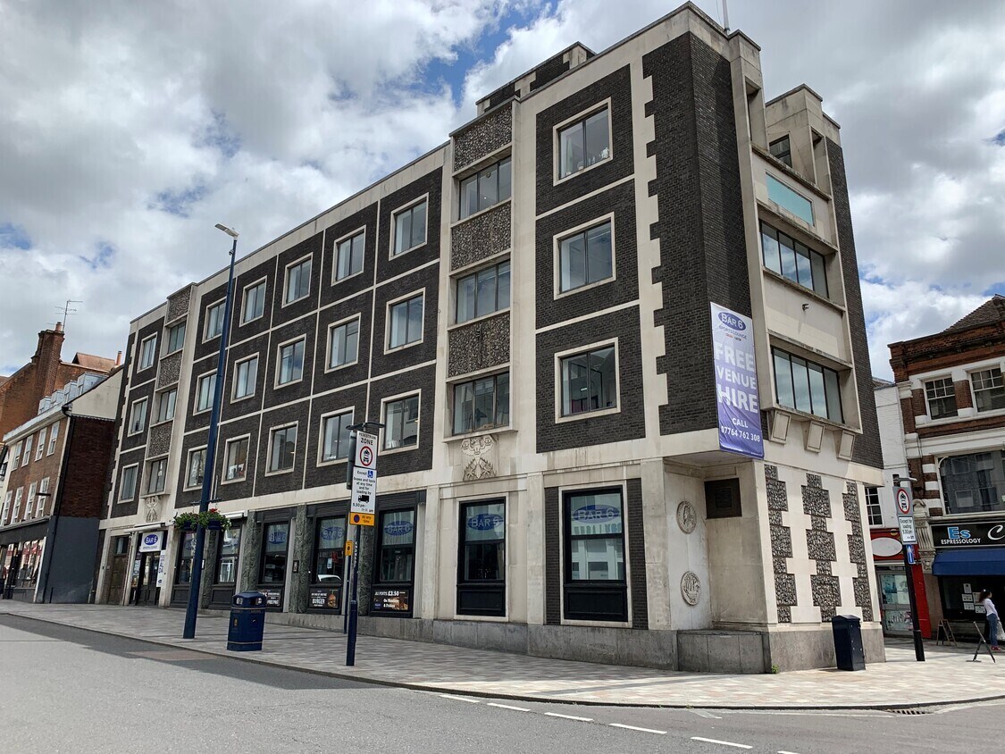 Middle Row, Maidstone ME14 1TG | LoopNet UK