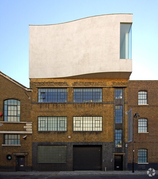 14 Wharf Rd, London N1 7SA - Office for Rent | LoopNet UK